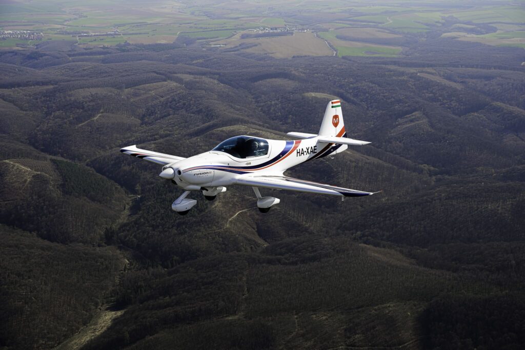 Gallery - Magnus Aircraft